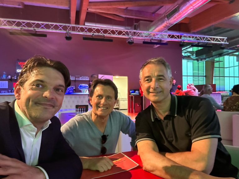 Agr&able moment d'échanges avec Frédéric Perrin et Vincent Perrot ...